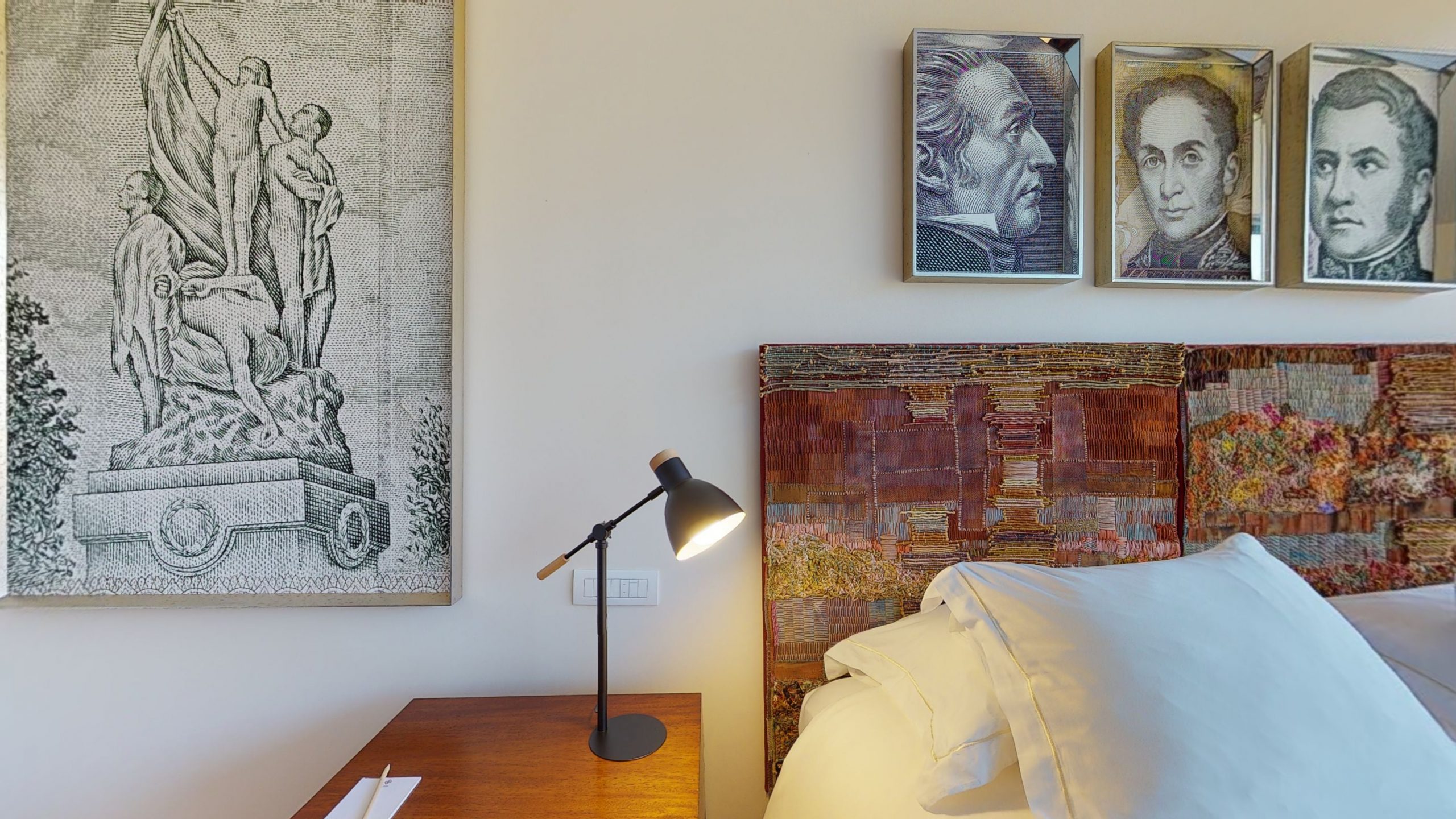 VIK Habitaciones | VICKY MONEY